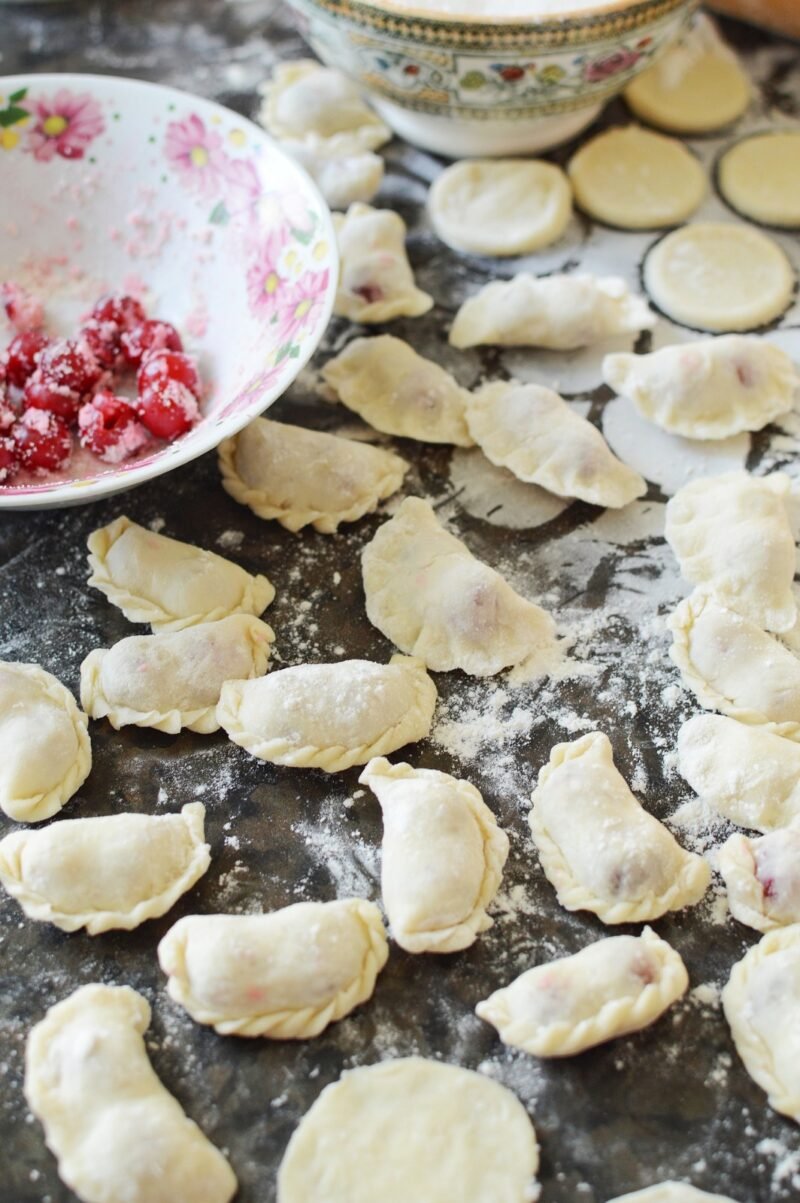 Pierogi, cosa sono e come si preparano i tradizionali ravioli polacchi